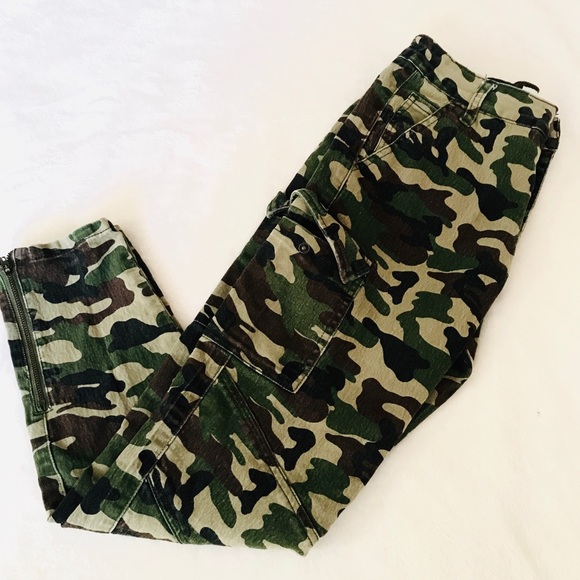 Forever 21 | Jeans | Fatigue Army Print Jeans | Poshmark
